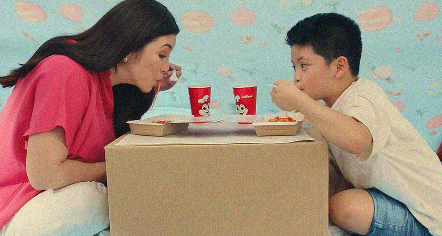 Building Sweet Memories with the Family Over Food in this New Jollibee ...