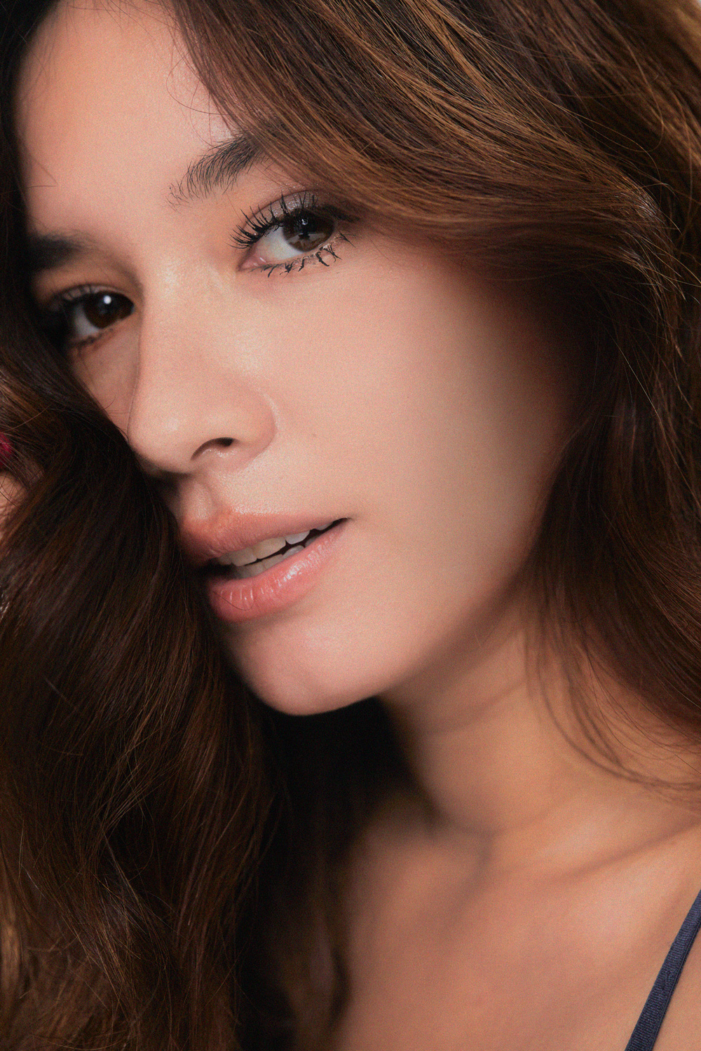 Valentina Ploy Talks Humanity Over Perfection in New Track 'Drunk ...