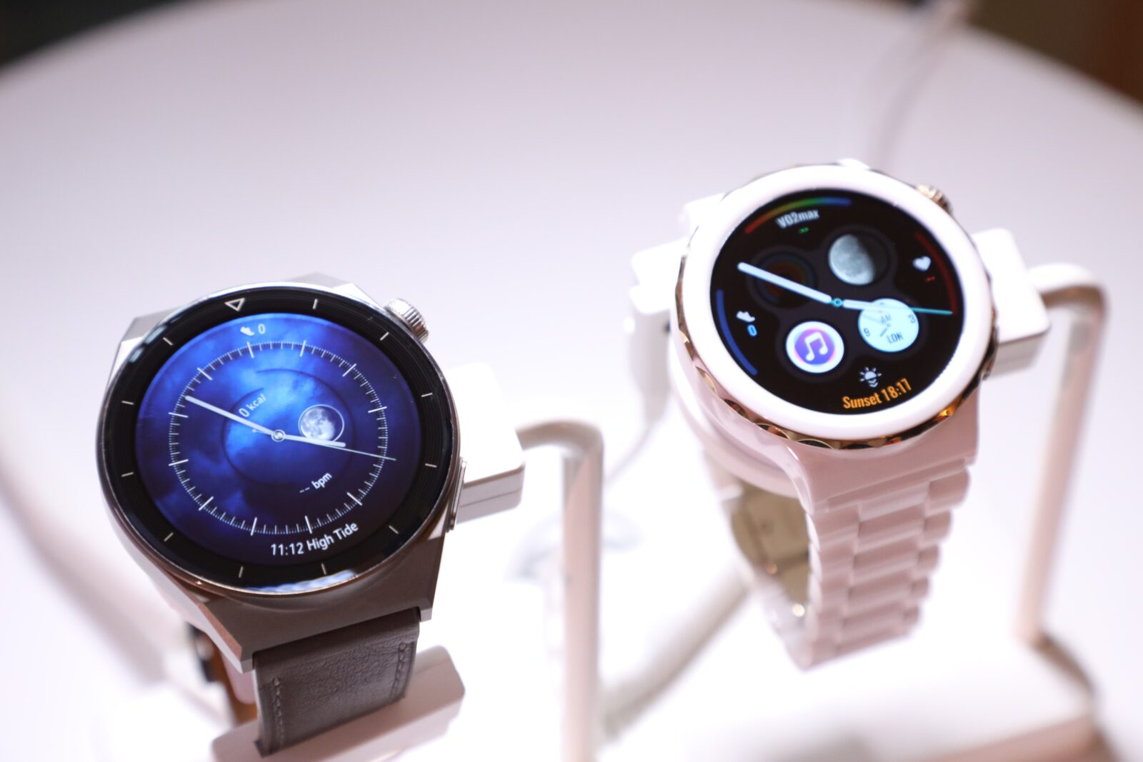 All the Flagship Smart Devices That Set the New Standards in Wearable ...
