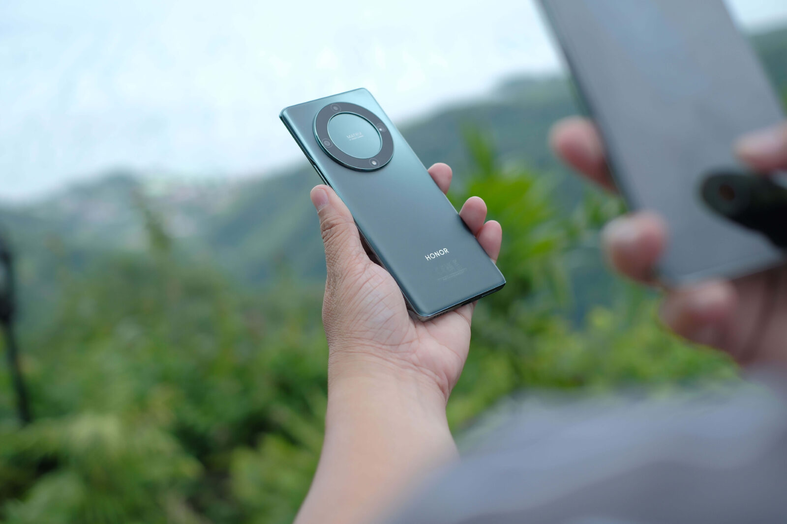 HONOR X9A 5G Promises Durability and Functionality—Here's How it Aced ...